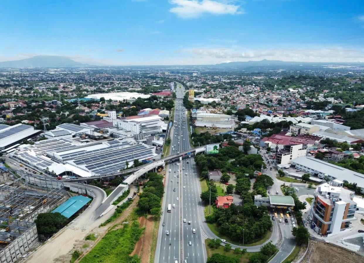 Elevated Expressway Going to New Manila International Airport in ...