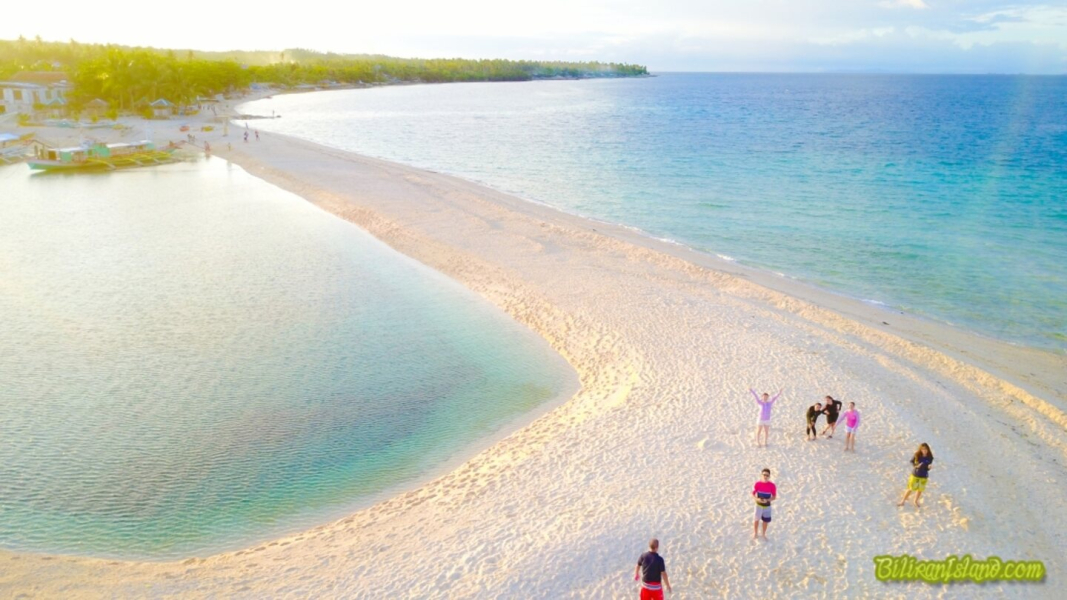 The Most Famous Sandbars in the Philippines Worth Visiting