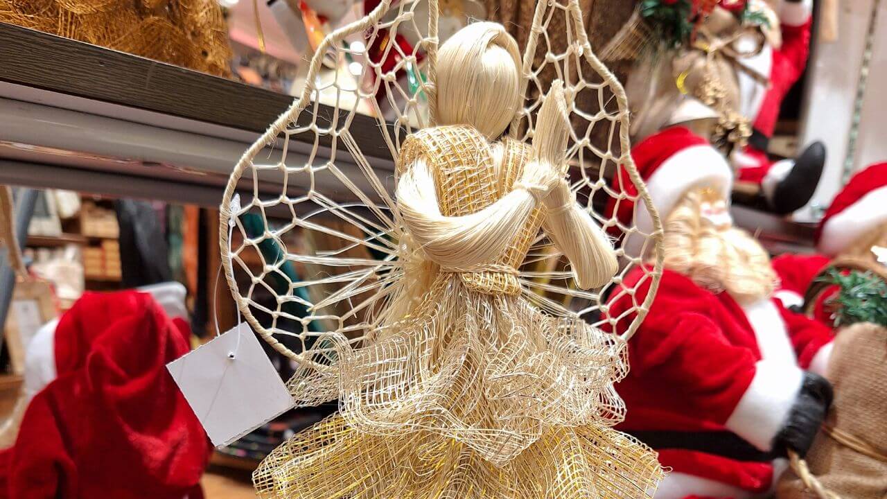 Exploring the Best Filipino Christmas Themes for a Joyful Celebration
