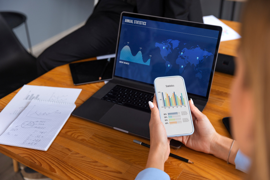 The Rise of Digital Investing: Navigating Online Platforms in the ...