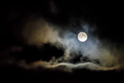 Celebrating Halloween in the Philippines: Haunting Filipino Myths and ...